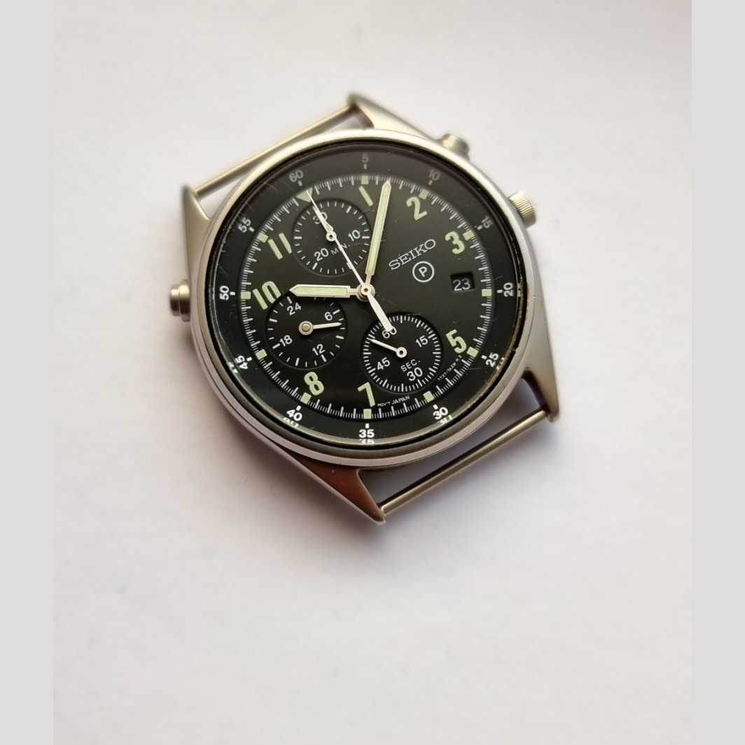 Seiko 7T27-7A20 ‘Gen 2’ issued to the British Army 1993 – Century Time ...