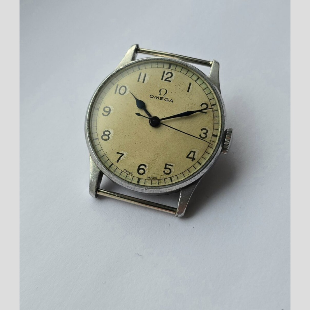 Omega 6B/159 issued to the R.A.F circa 1943. Lovely condition ...